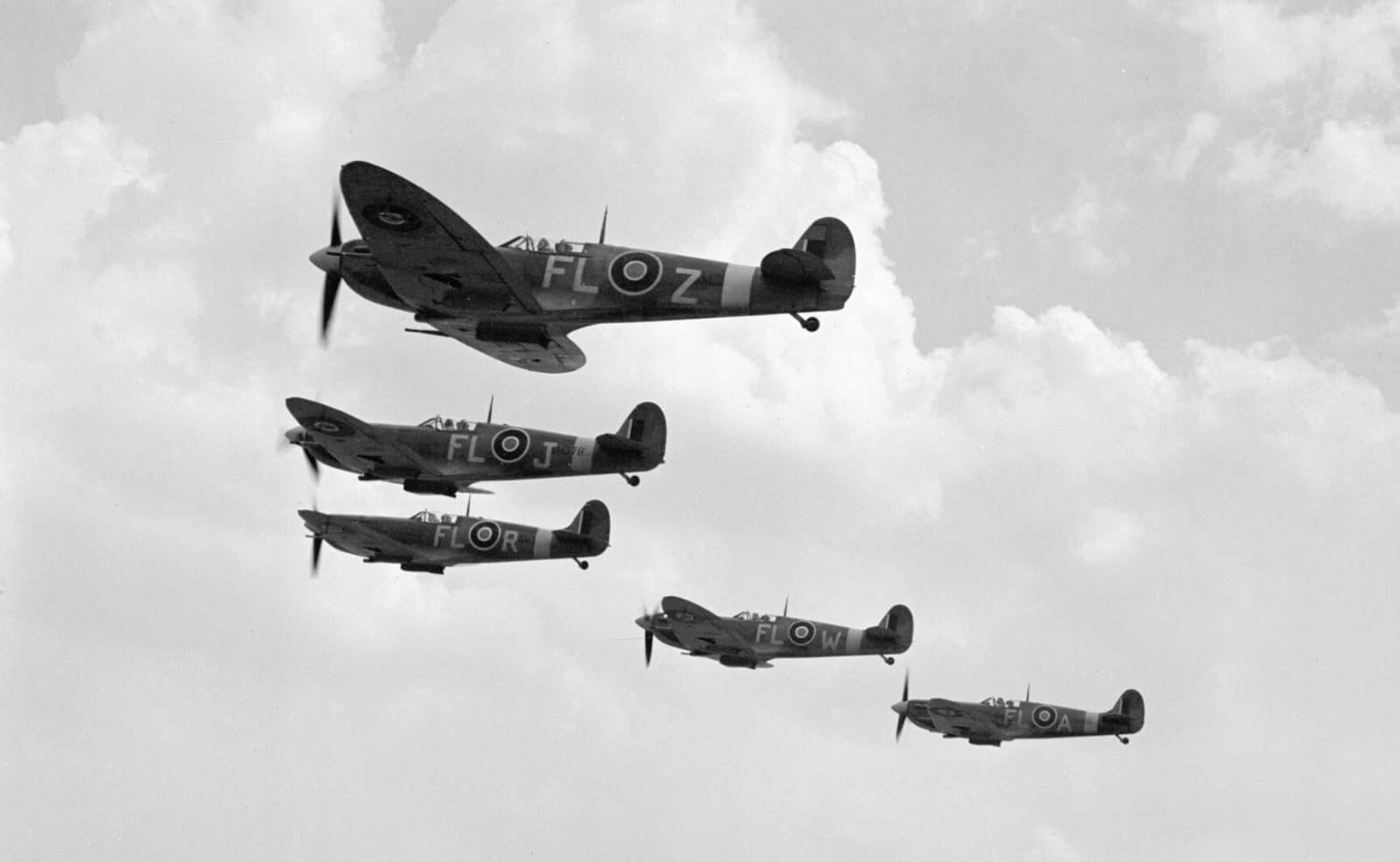 The Supermarine Spitfire: Engineers Kept Improving Britain's Best Fighter